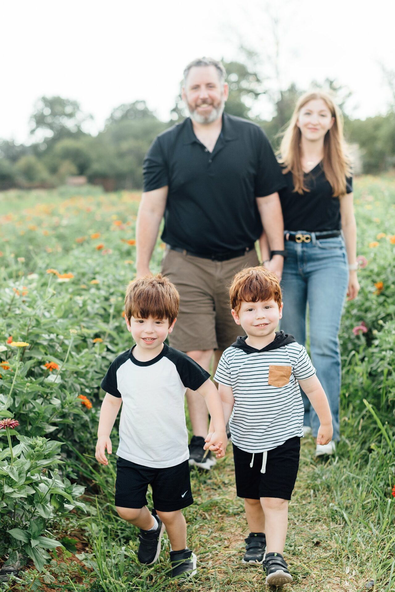 Maple Acres Flower Farm Mini-Sessions | Alison Dunn Photography